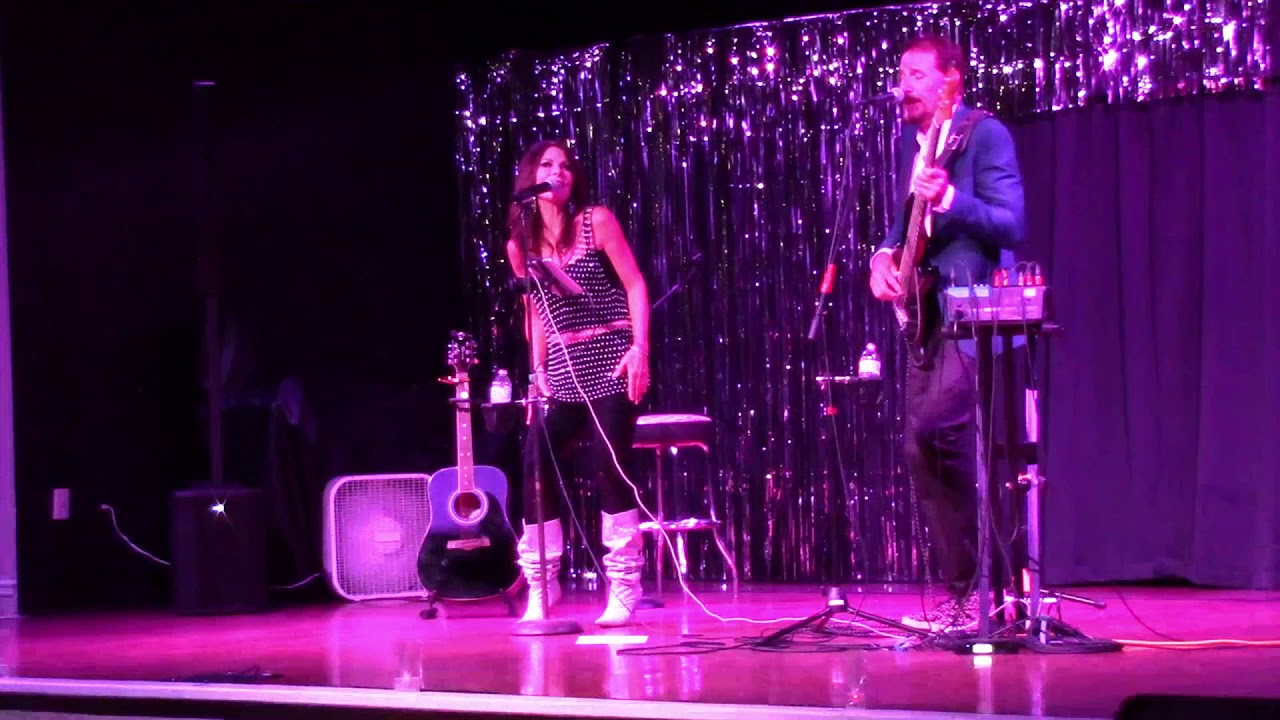 Twoshay Duo Live Annette & Richard Lafond - YouTube