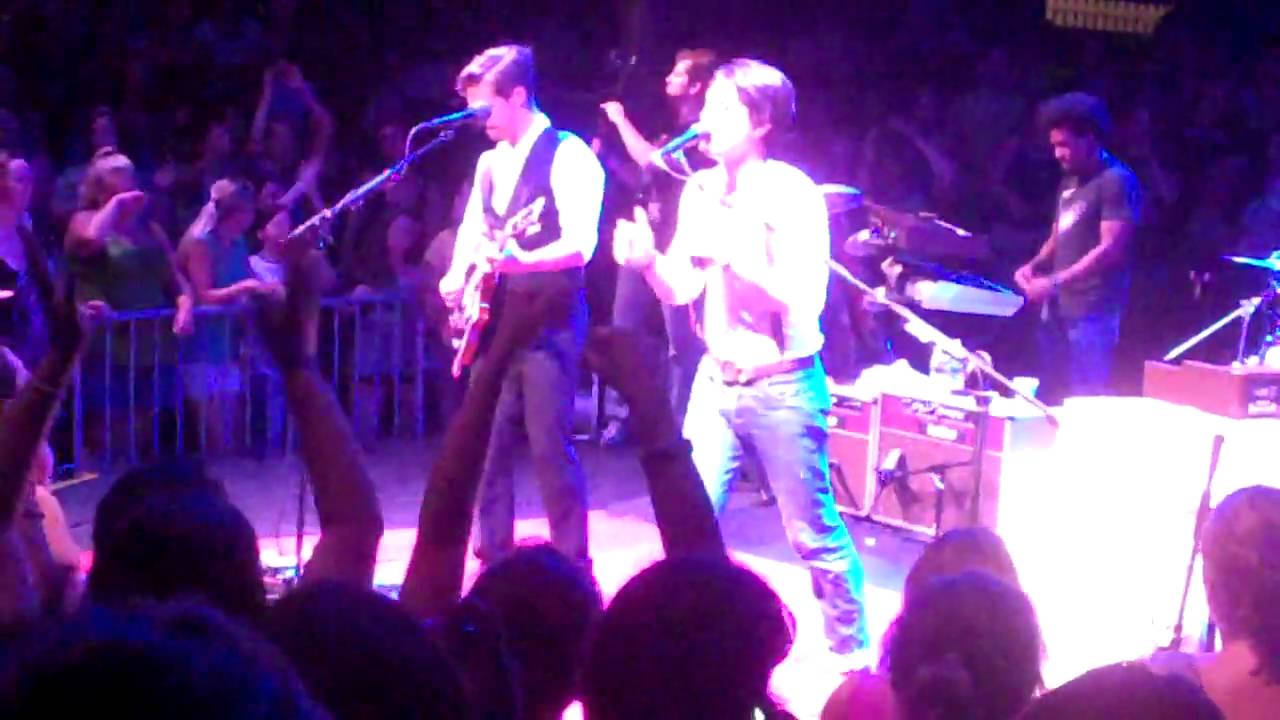 Hanson - South Shore Music Circus 2010 - YouTube