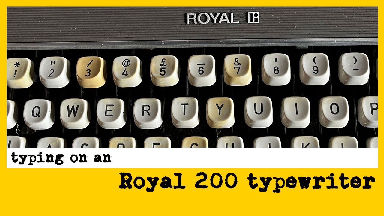 Typing on a Royal 200 typewriter - YouTube