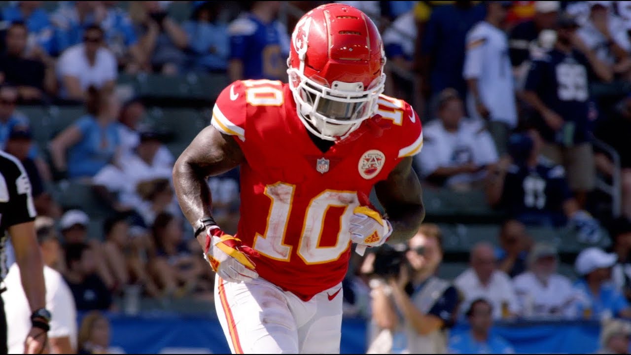 Pivotal Performance - A Tyreek Takeover in hot start versus the ...
