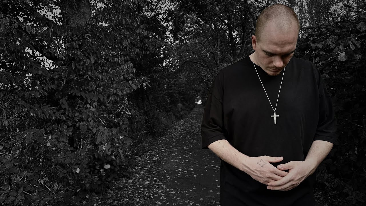 ROBIN HOFF - FÜR PAPA | Prod. by Yeno (Official Audio) - YouTube