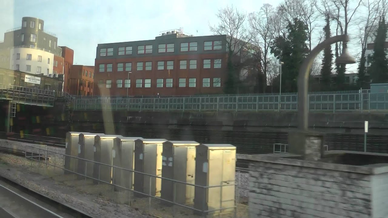 Metropolitan Line S Stock - YouTube