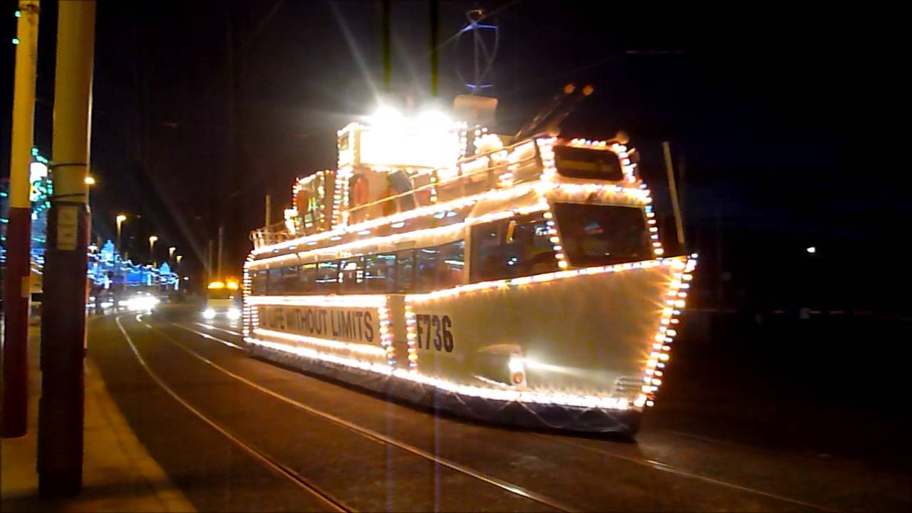 Blackpool illuminations trams 2012 - YouTube
