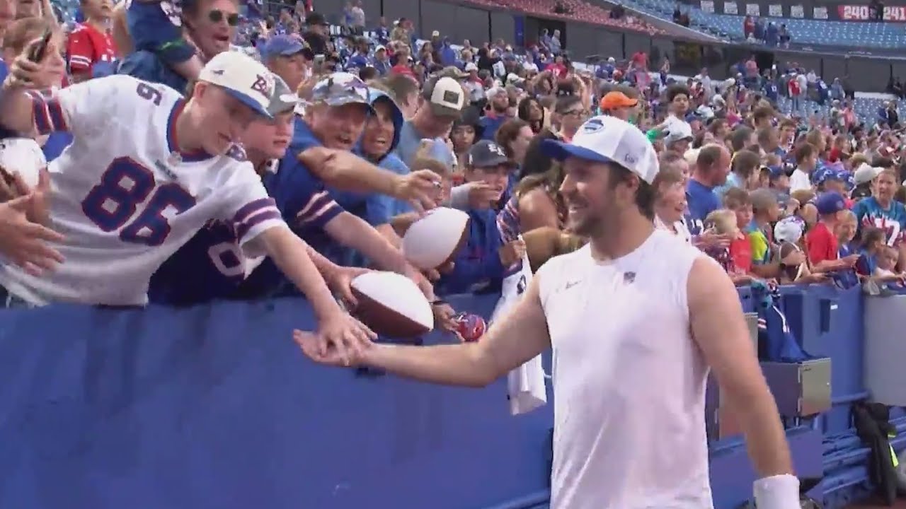 'Awesome': New Bills players experience over 36k fans at stadium ...