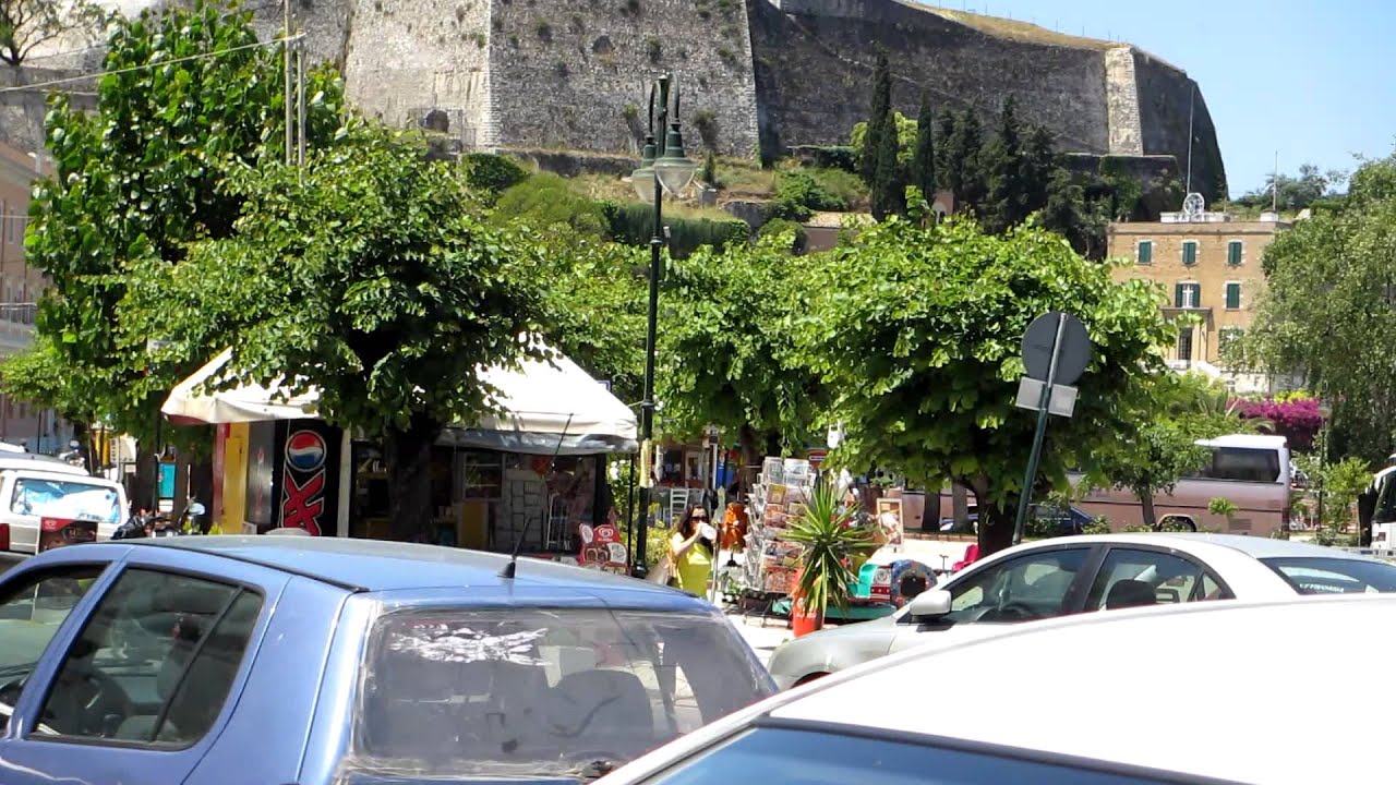 Corfu Town: New Fortress seen from Spilia Square. - YouTube