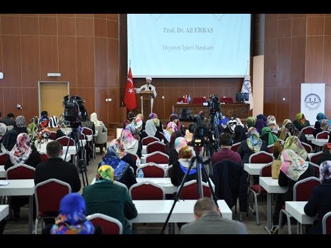 ‘Aile ve Dini Rehberlik Büroları Koordinatörleri Çalıştayı ve Aile Okulu Eğitici Eğitimi’