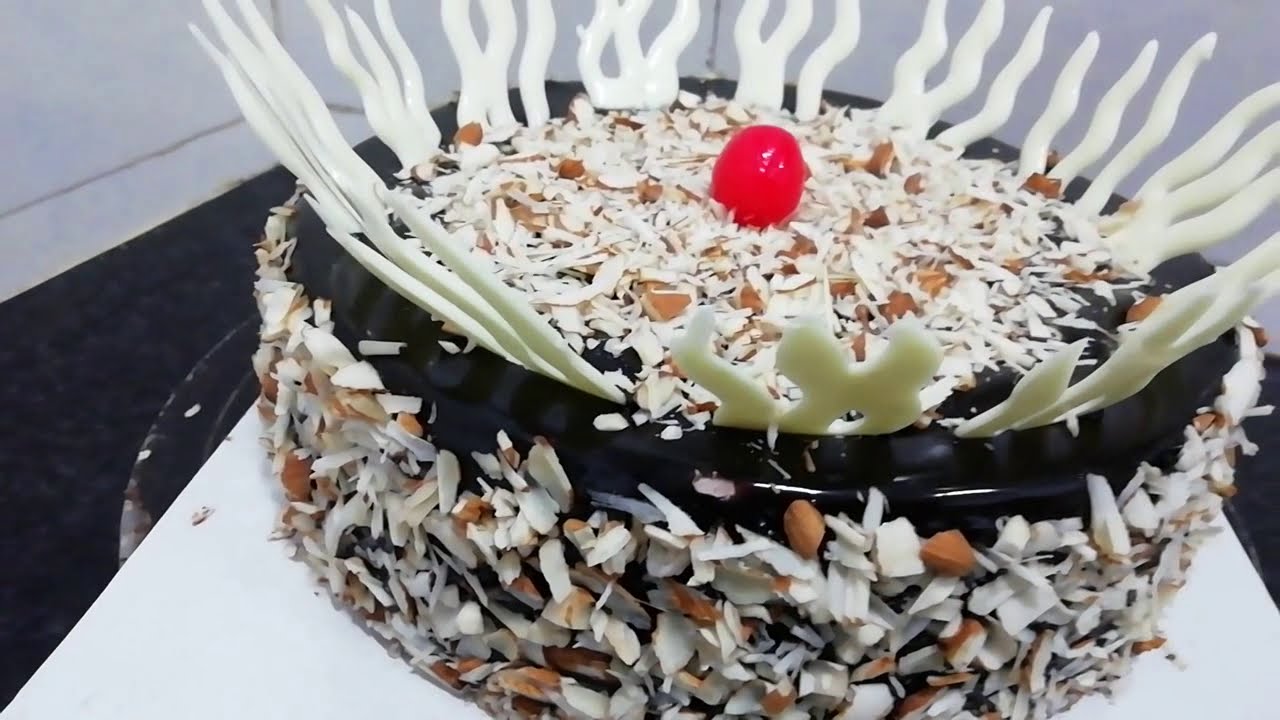 Choco almond cake and chocolate garnish model - YouTube