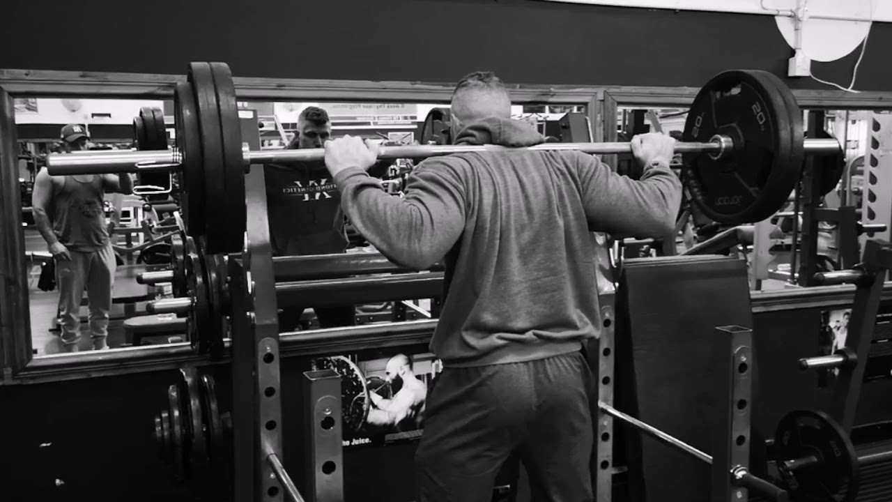 James Shenton - 286 lb Sqaut - YouTube