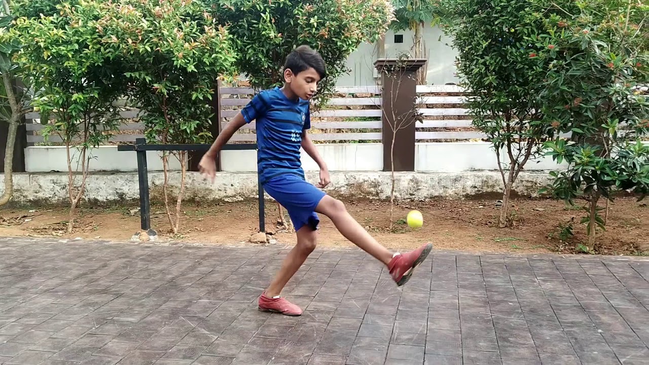 Multi-Ball Juggling Skills - YouTube