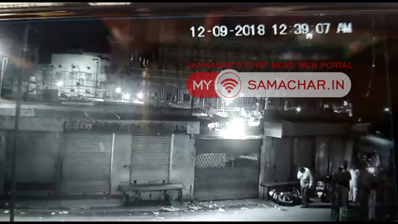 watch-live-video-of-murder-in-jamnagar - YouTube