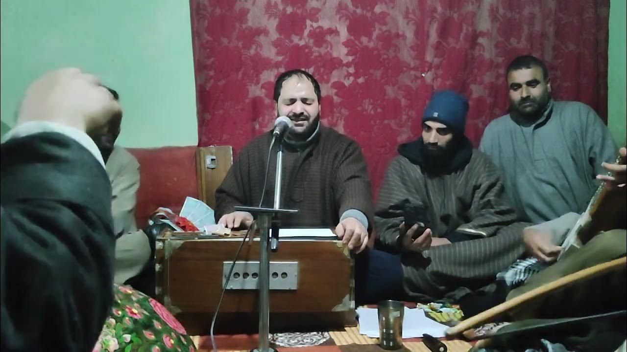 Kashmiri sad songs Kalam kujjar yousuf singer gm bulbul #sufi #naat #naatsharif #sadsong - YouTube