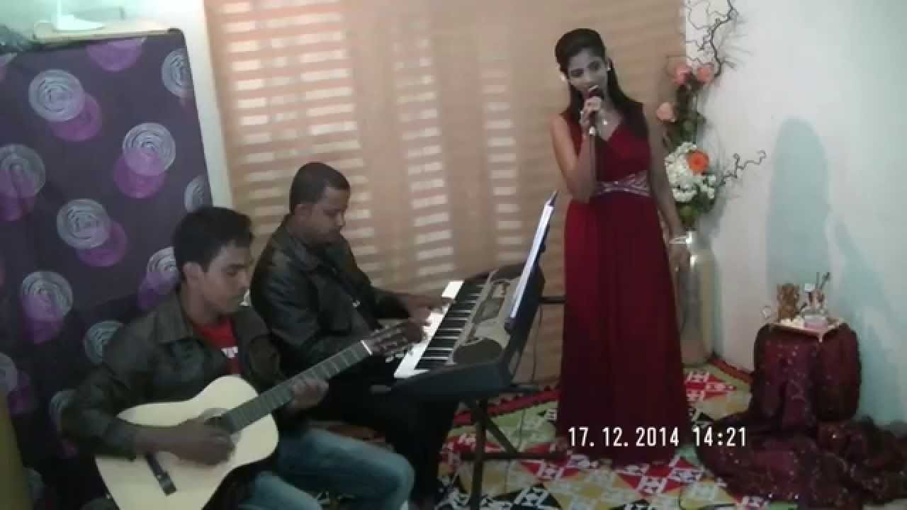 Sada Komali ft Thilini Madushika Rata Viruwo competition - YouTube