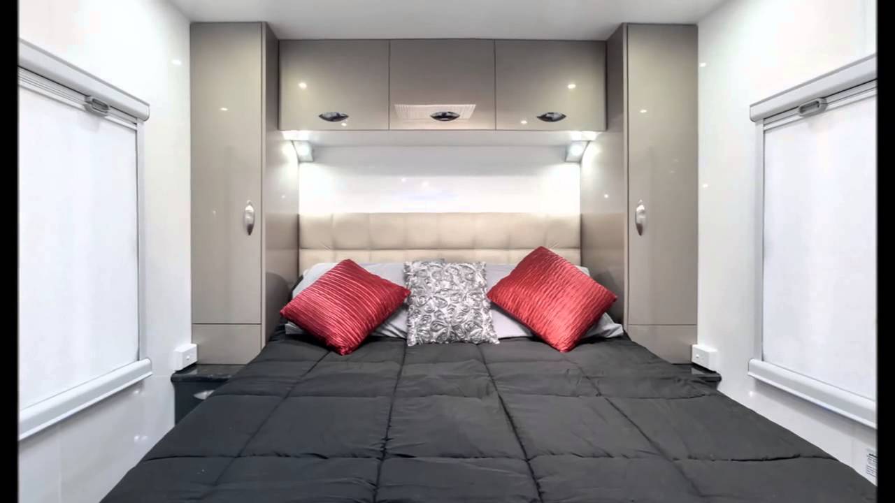 Universal Caravan's Xtermin8 19' 8" Off Roader - YouTube
