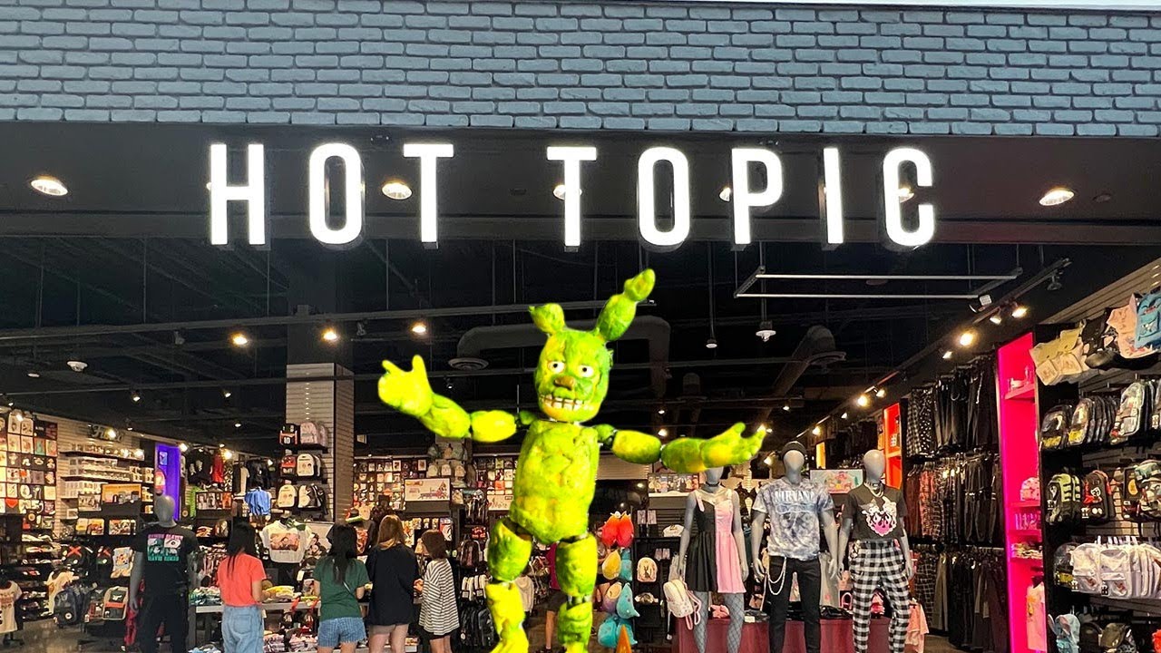 Fnaf plush short: Cheesetrap goes to Hot Topic - YouTube