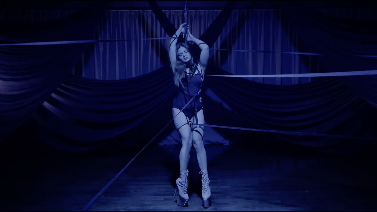 Control - Halsey / Pole Dance Video - YouTube