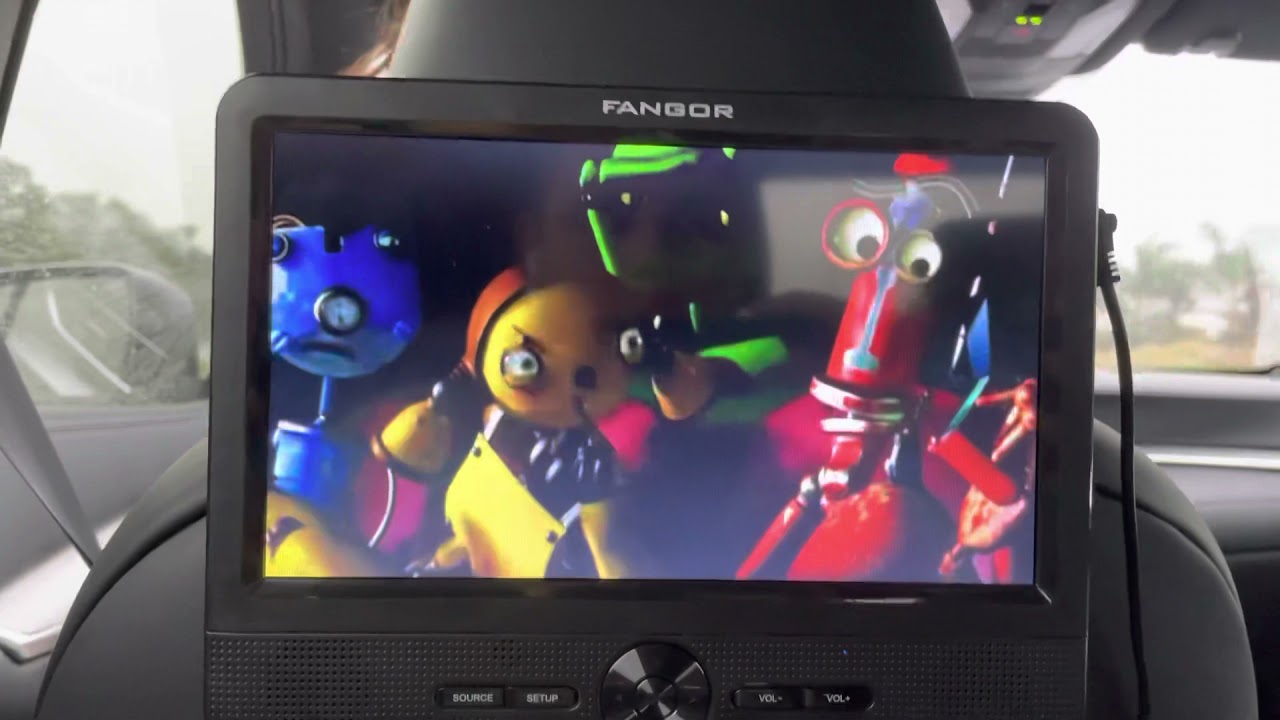 Robots: Please turn off your mobile phones and refrain from talking ...