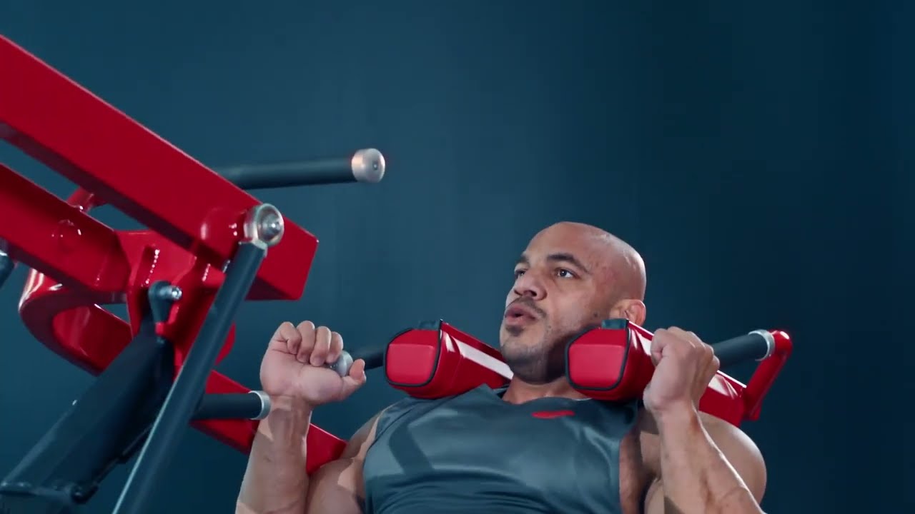 Panatta Super Pendulum Squat - Guggoló gép 1FW080 - YouTube