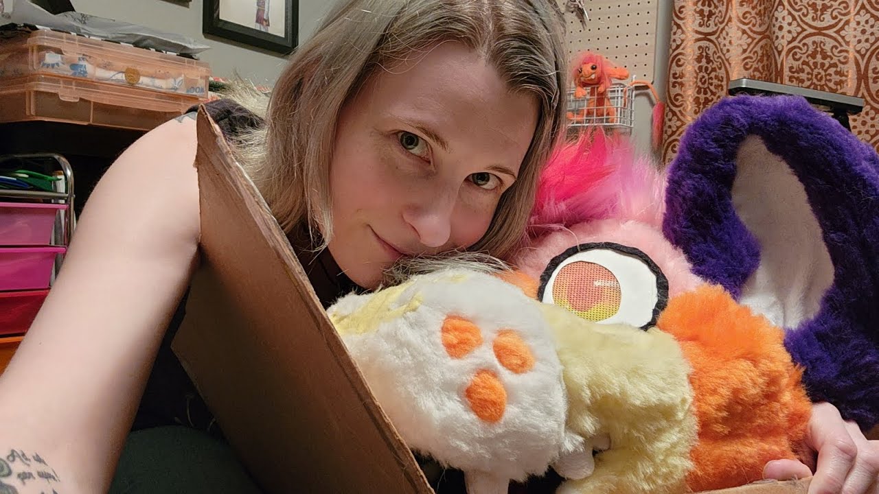 My First Fursuit! Unboxing and Review! - YouTube