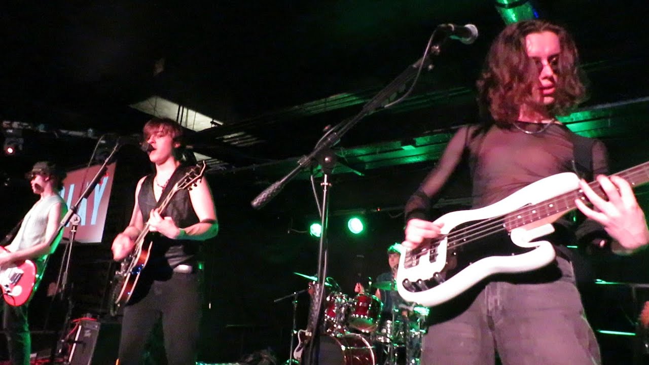 THE ZEBECKS - BREAKTHROUGH - SLAY, GLASGOW 20/10/23 - YouTube