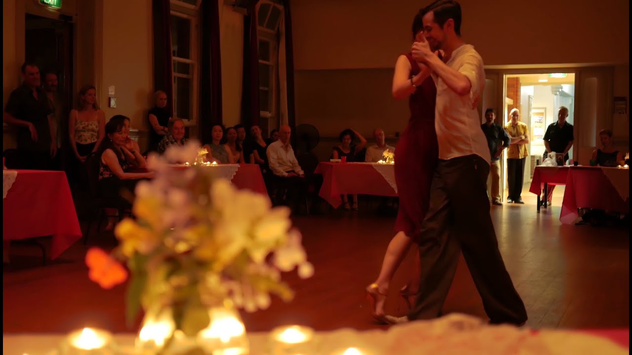 Auckland Tango - Zanaboni Tango performance by S&E - YouTube