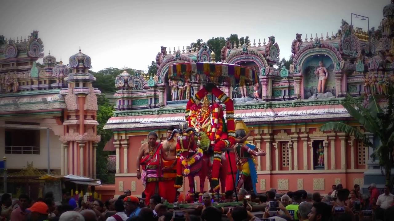 Sri Kandaswamy Temple, Brickfields - YouTube