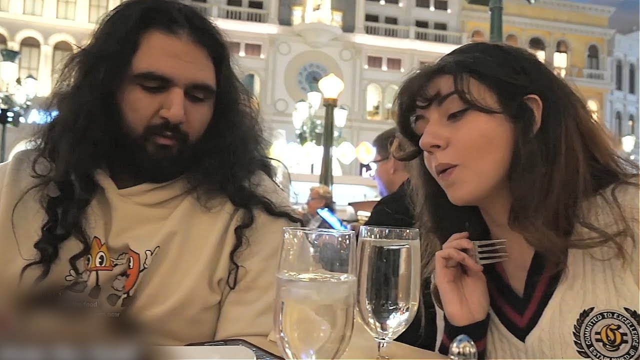 bonnie - "esfand be normal.." - YouTube