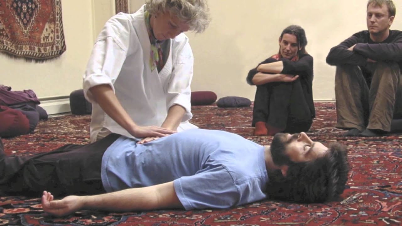 Experience a Breema Intensive - YouTube