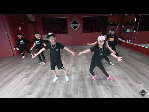 GD X TAEYANG - GOOD BOY KIDS DANCE COVER｜17 DANCE STUDIO