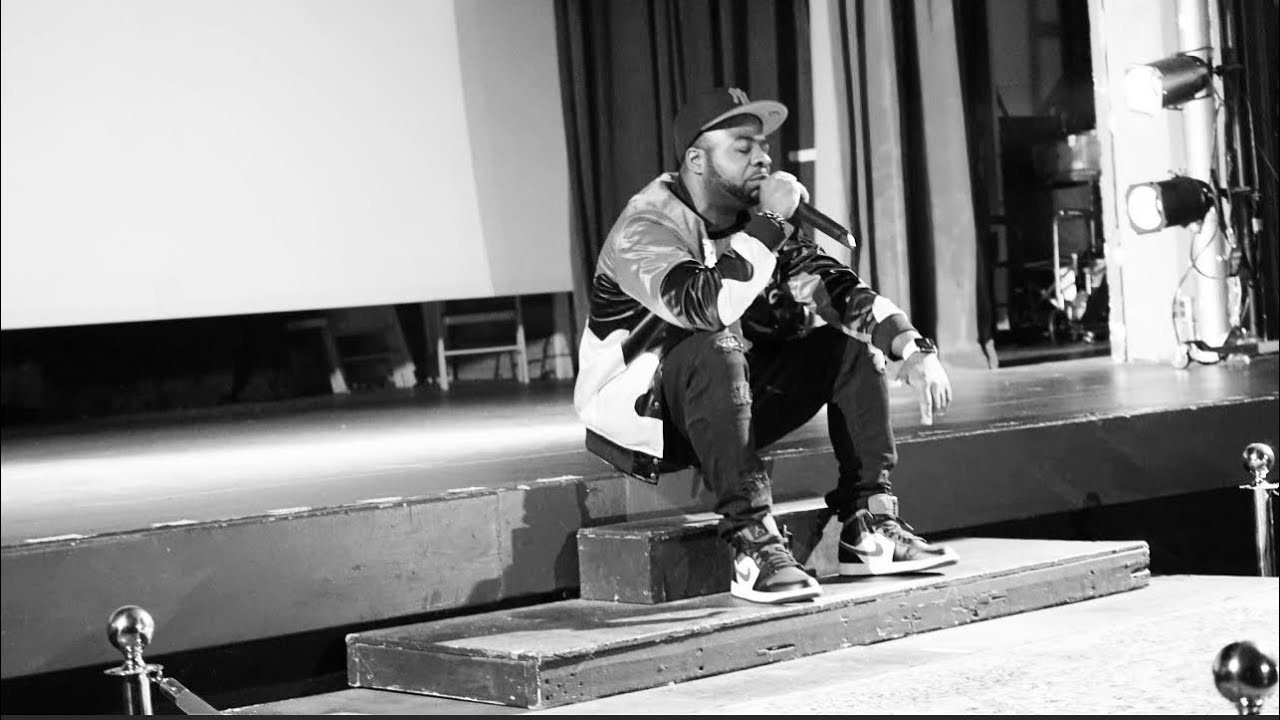 E-Rock - sneak peek of E-Rock live performance. 👀 - YouTube