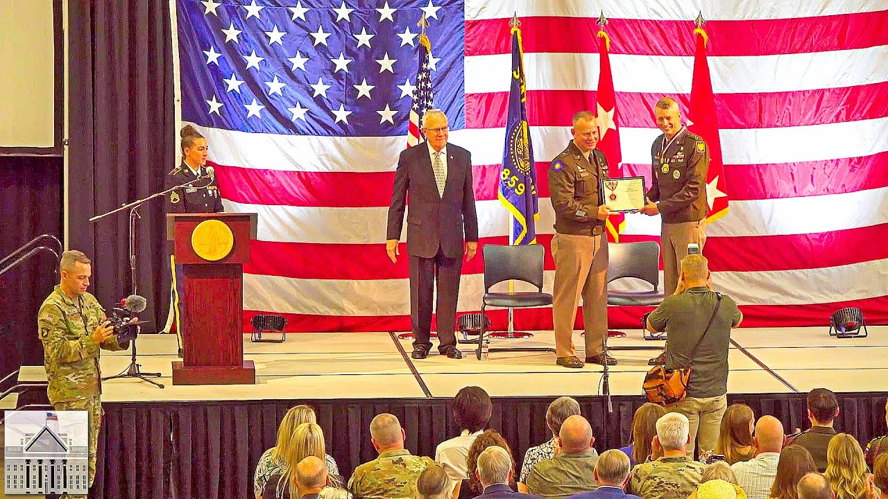 Retiring Army General's Emotional Farewell Ceremony in Medford, Oregon ...