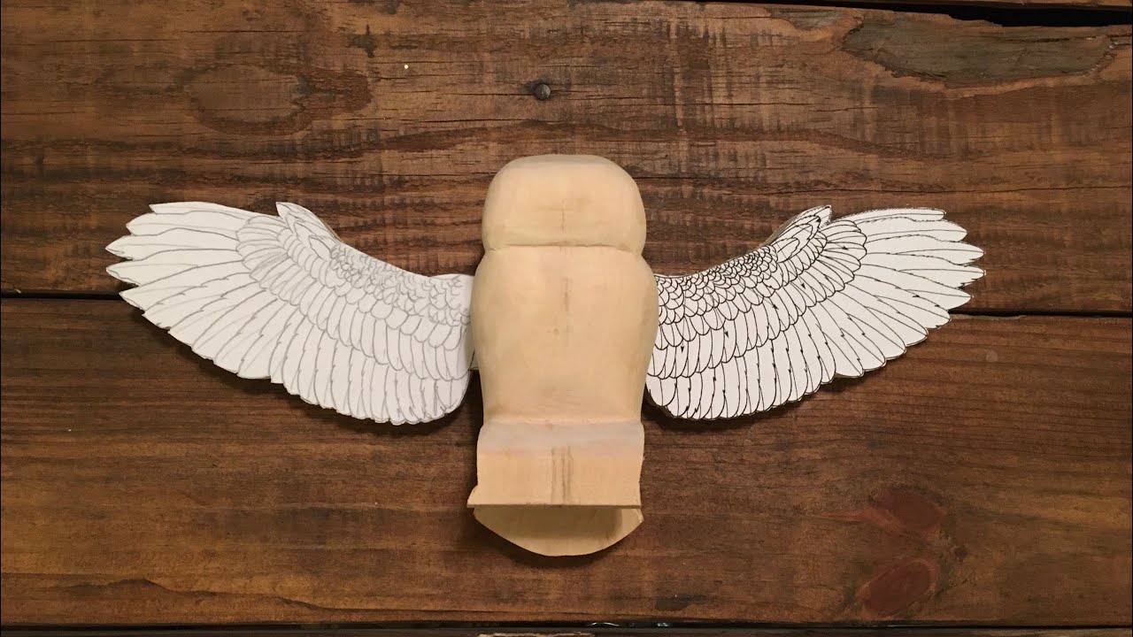 Carving an Owl in Flight - YouTube