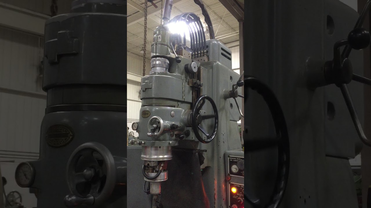 Moore Model #3 Precision Jig Grinder - YouTube