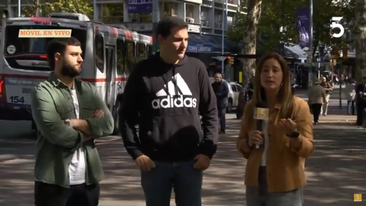 Ignacio Olivera y Gastón Geymonat: Caminatour por el Palacio Salvo ...