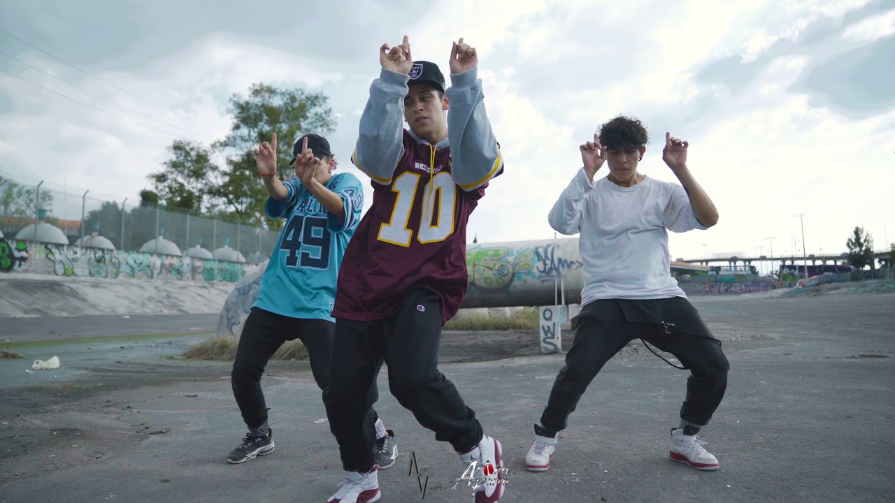 Plan B- Guatauba (clasicoReggaetonero) COREOGRAFIA: ARIAN PARRA - YouTube