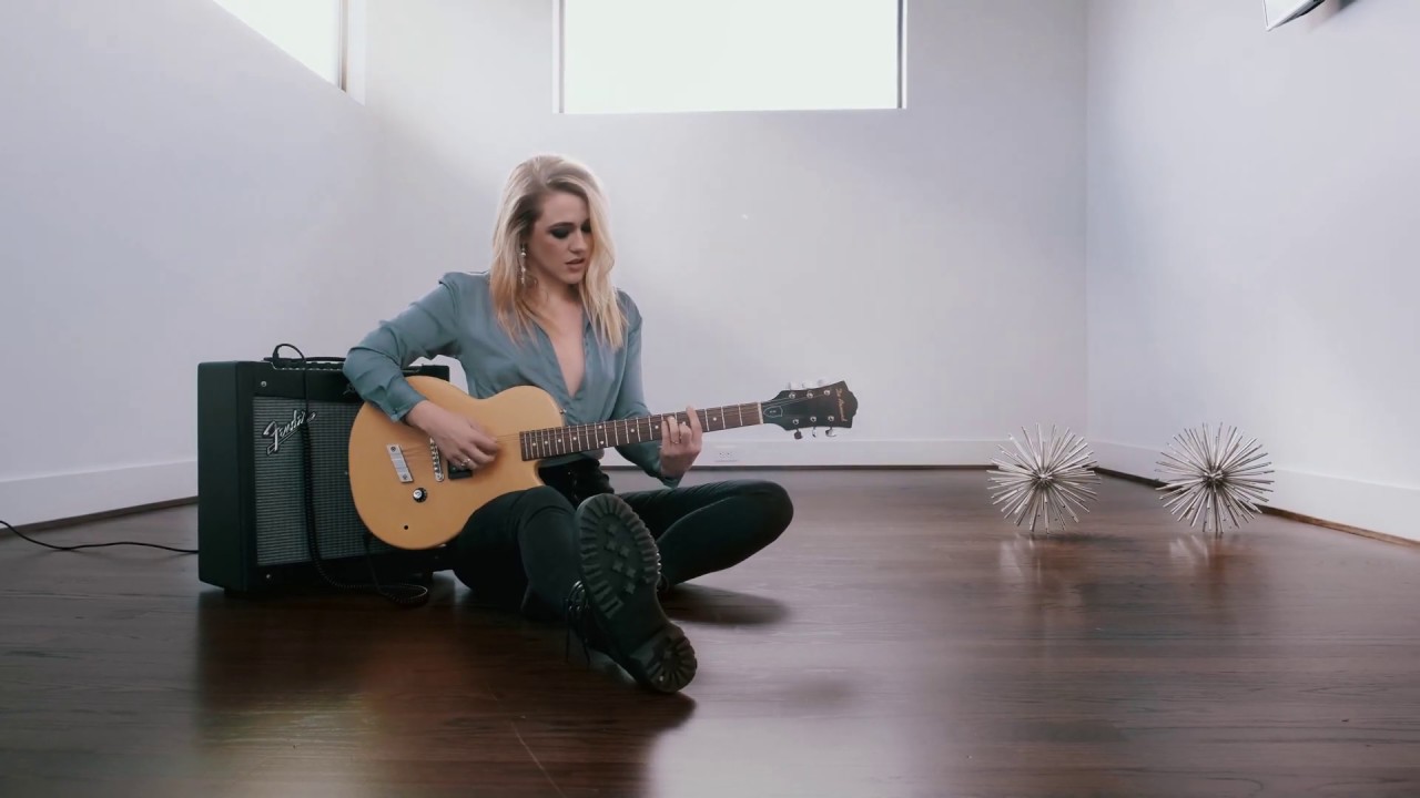 Ariel Hill - Where Is My Mind (mini cover) - YouTube