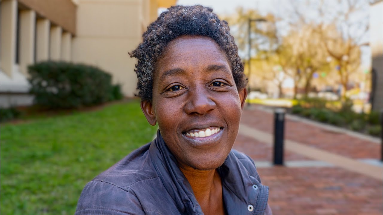 Homeless Woman Has Lived a Hard Life, yet Laura Still Smiles - YouTube