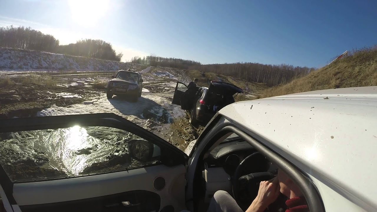 range rover evoque on mud - YouTube