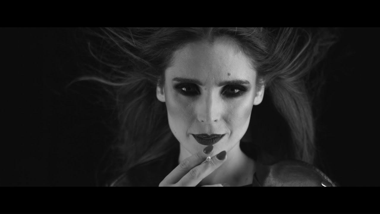 Marek Wrona - Boginie (wideo oficjalne) - YouTube