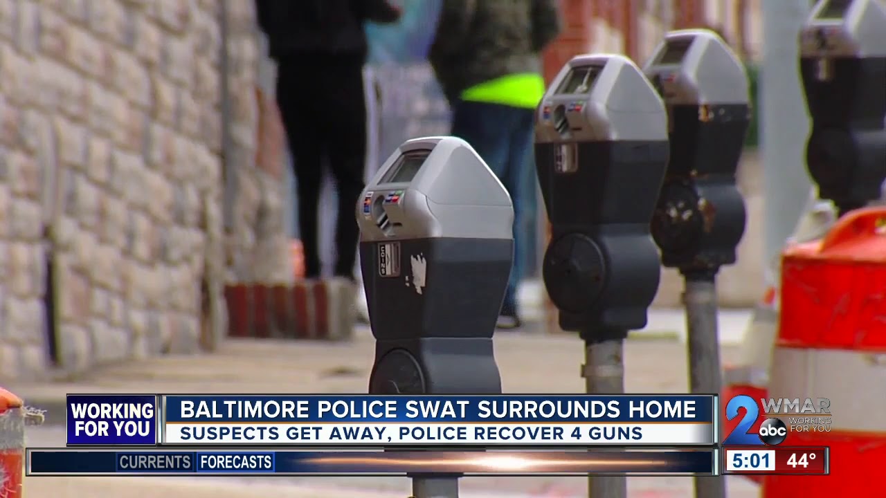 Baltimore Police SWAT surrounds home - YouTube