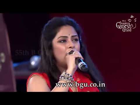 'Sarki Jo Sar Se Woh Dheere Dheere'  by Kumar Sanu and Anuradha Gosh at 55th Bengaluru Ganesh Utsava