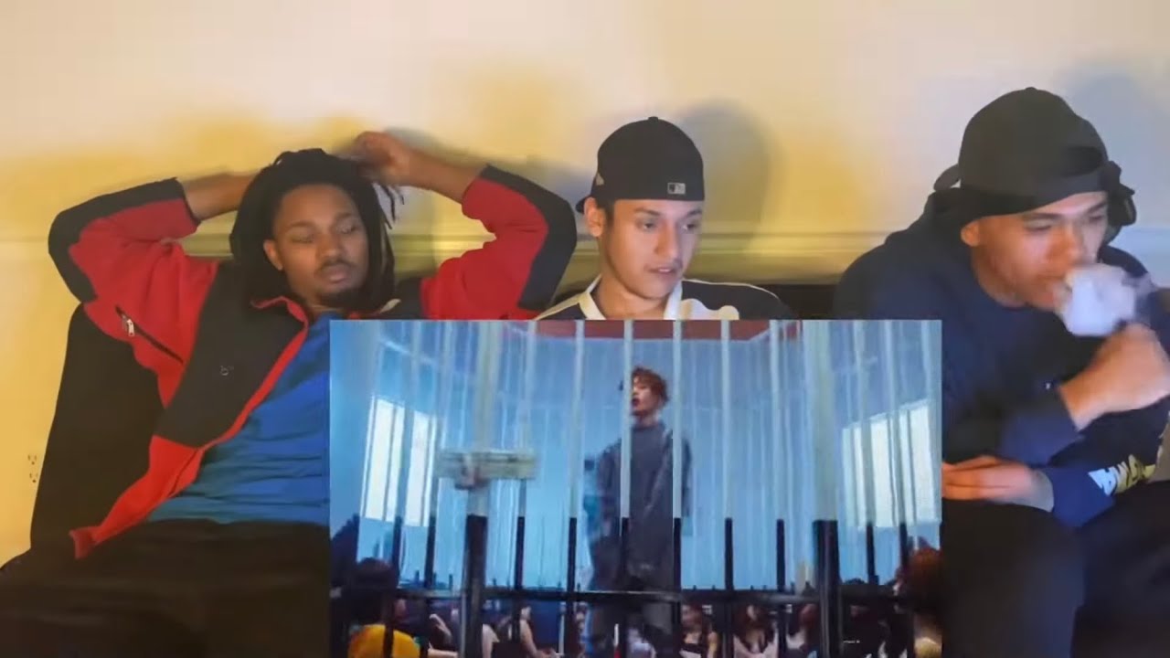 TRASH OR PASS-MOBB - '붐벼(FULL HOUSE)' M/V REACTION - YouTube
