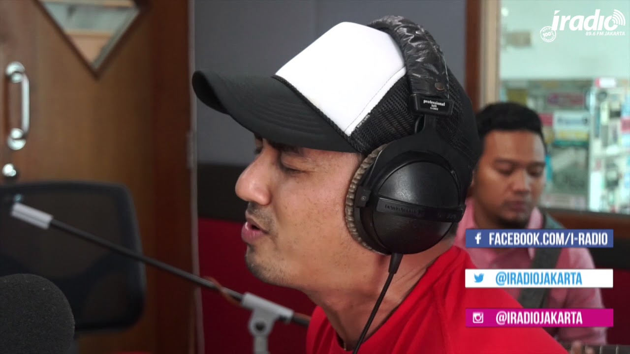 Rio Febrian mencoba untuk "Mengerti Perasaanku" - YouTube