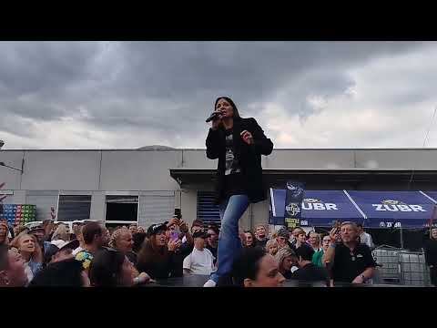 Anna K. - Nebe (LIVE) Zubrfest Přerov 07.06.2025