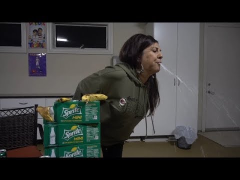 BANANA AND SPRITE CHALLENGE!!! | MAMA RUG AND PAPA RUG