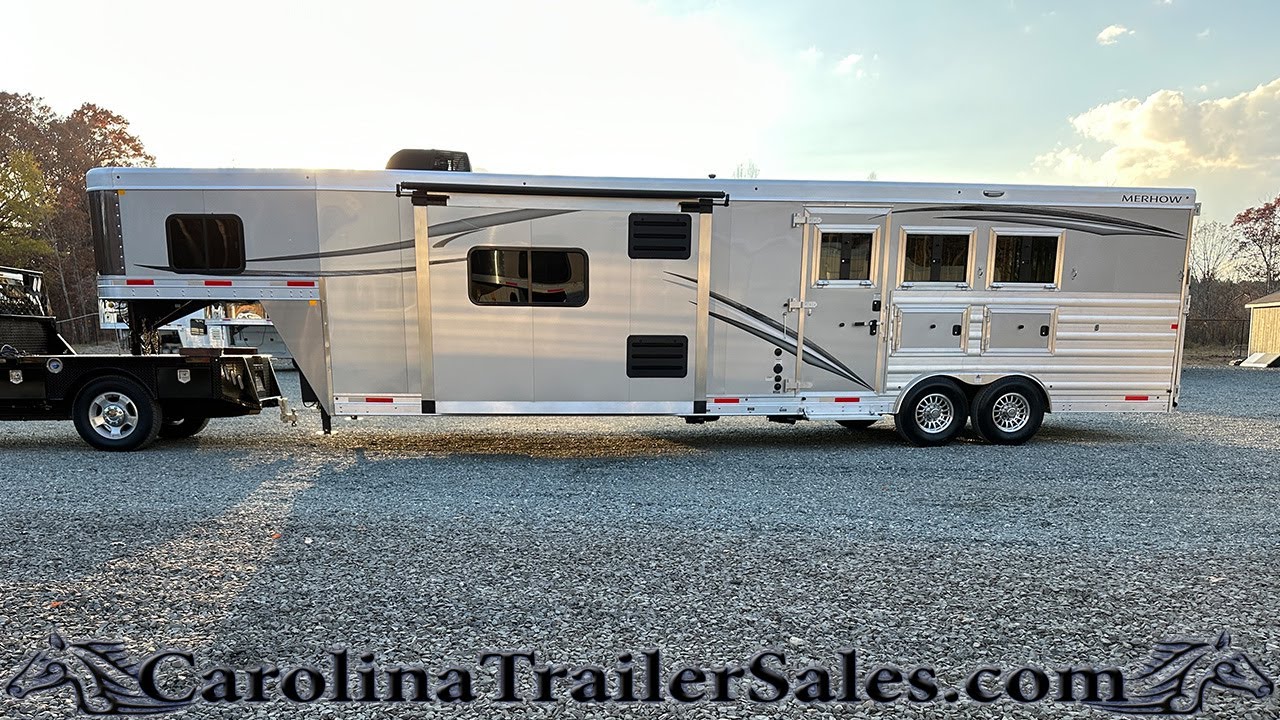 2024 Merhow Farmhouse Edition 8316 - Luxury Horse Trailer with Open ...