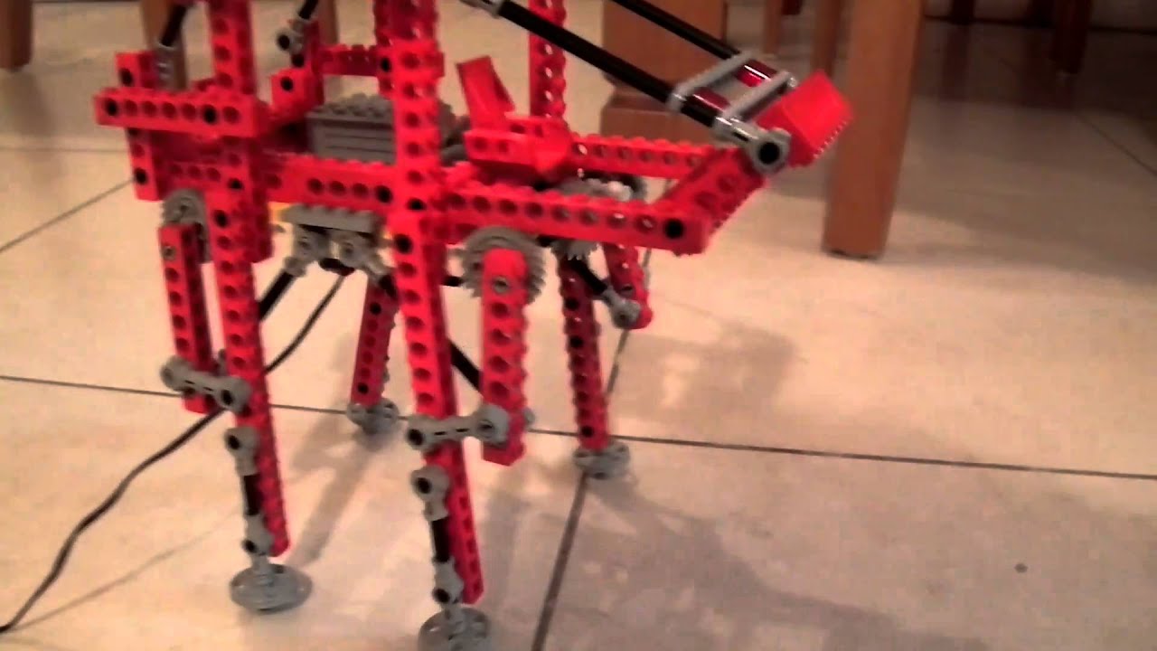 Lego walking machine - YouTube