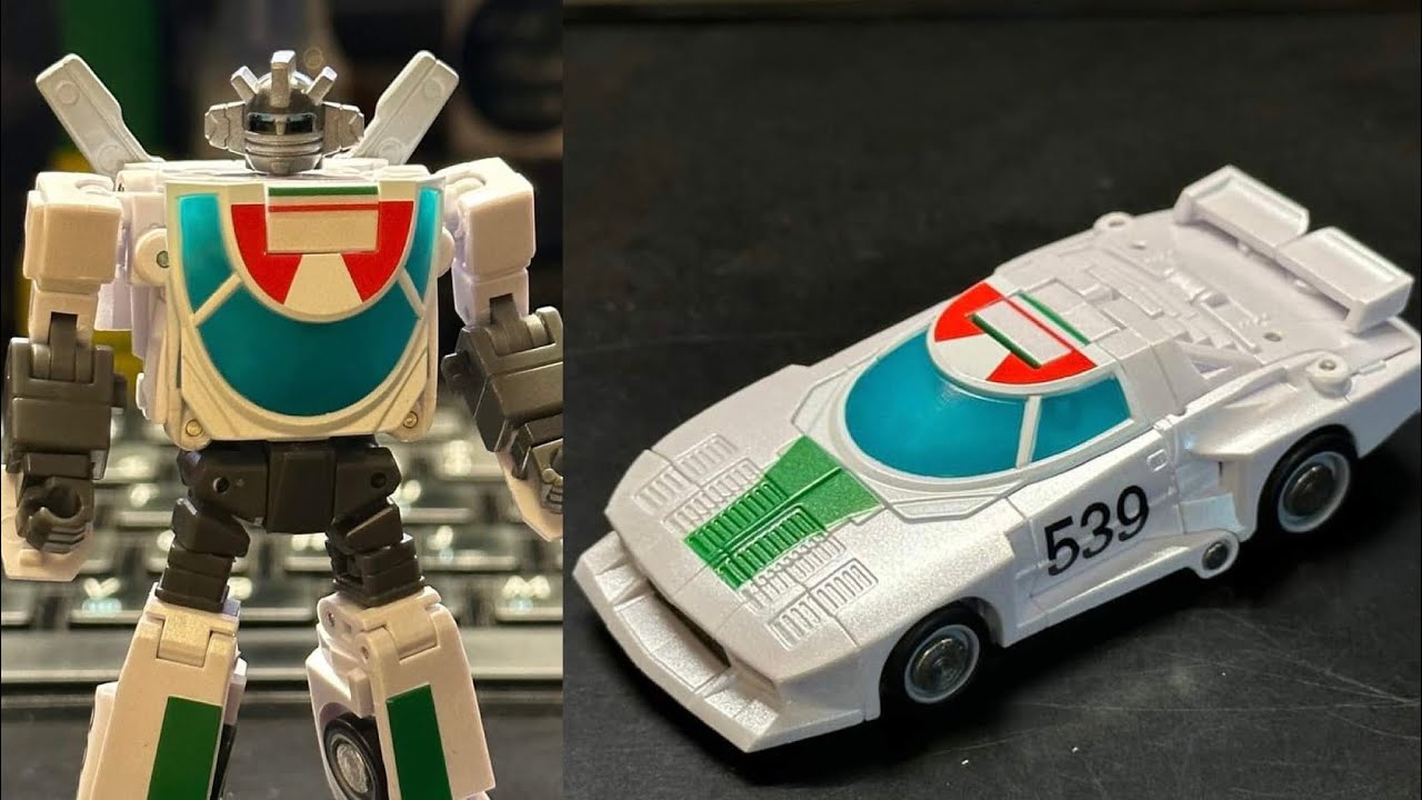 New transformers wheeljack aka Hammond by new age toys more in hand ...
