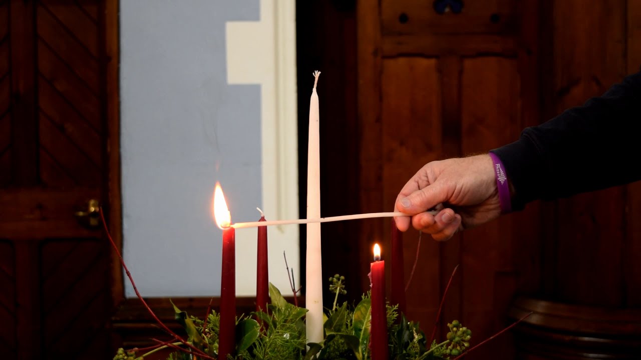Lighting the Advent Candles: Second Sunday of Advent - YouTube