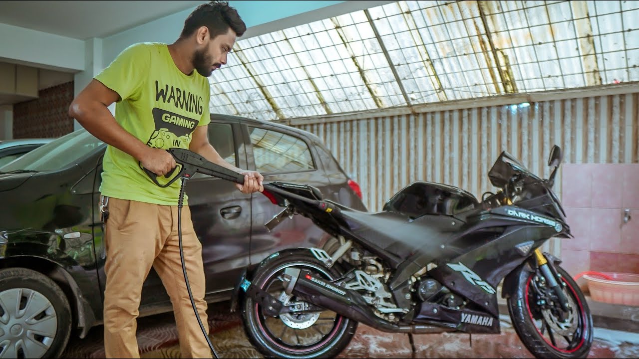 I WASHED MY BIKE - YAMAHA R15 V3 || POWER WASH - YouTube