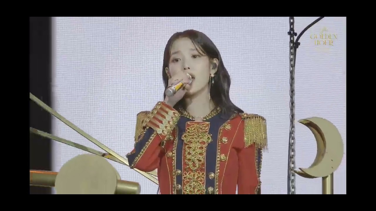 iU _ eight ( golden hour concert) - YouTube